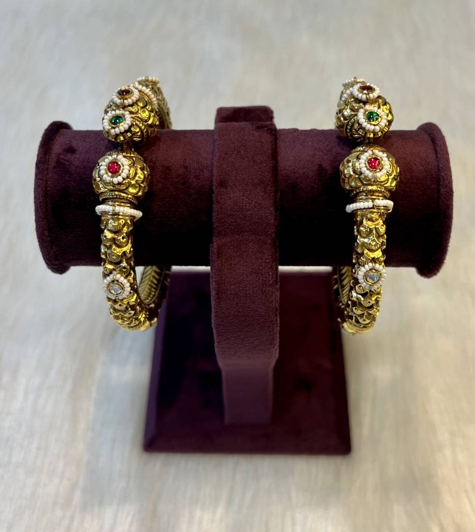 Nakshi Bangles – Anoothi Jewels
